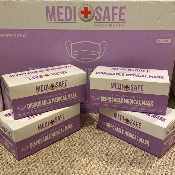Medi Safe | Other | Nib Medi Safe 4 Boxes Of 5 Pleated Earloop ...